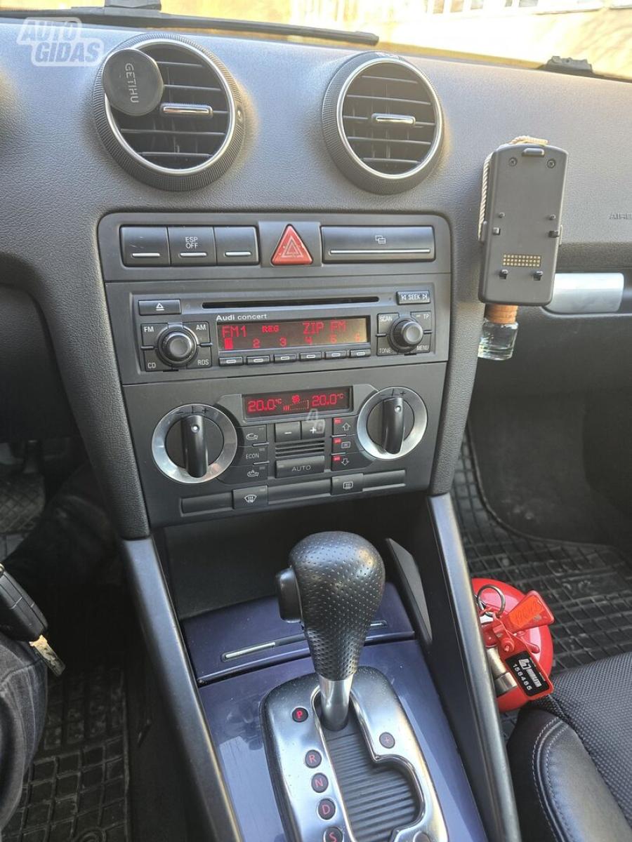 Zils Audi A3 2005 Šauļi, ar dzinēja tilpumu 2.00 L un nobraukumu 339 tūkst. km par 1599 €, foto 25 vietnē AUTOMOTO.COM.LV