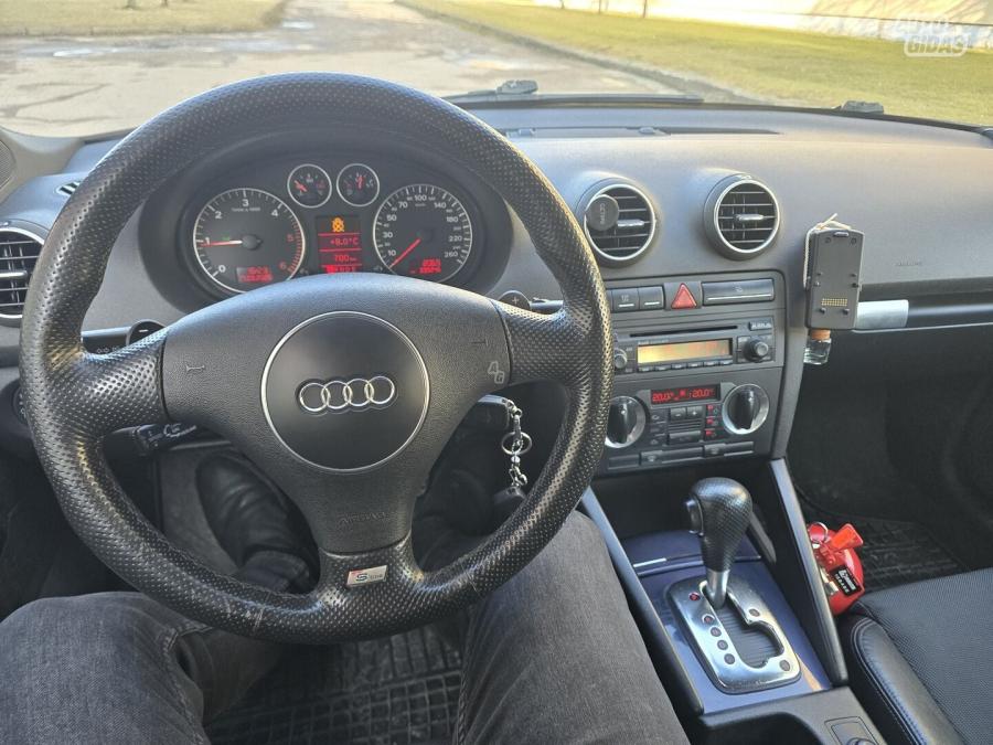 Zils Audi A3 2005 Šauļi, ar dzinēja tilpumu 2.00 L un nobraukumu 339 tūkst. km par 1599 €, foto 26 vietnē AUTOMOTO.COM.LV