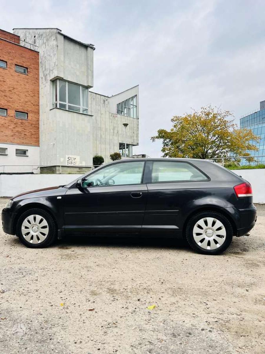 Zils Audi A3 2006 Alīta, ar dzinēja tilpumu 2.00 L un nobraukumu 240 tūkst. km par 3500 €, foto 4 vietnē AUTOMOTO.COM.LV