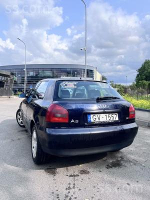 Zils Audi A3 1997 Rīga, ar dzinēja tilpumu 1.80 L un nobraukumu 238 tūkst. km par 800 €, foto 4 vietnē AUTOMOTO.COM.LV