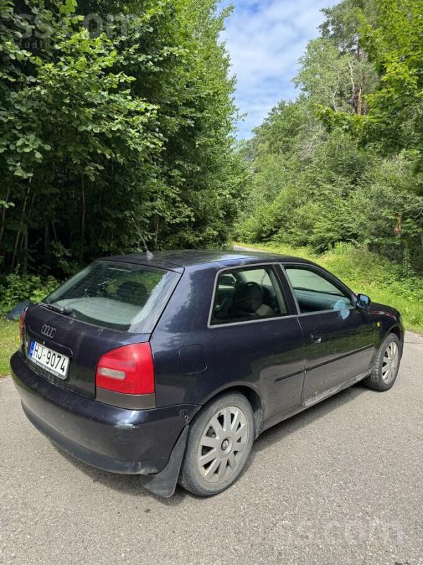 Zils Audi A3 1997 Rīga, ar dzinēja tilpumu 1.80 L un nobraukumu 258 tūkst. km par 799 €, foto 3 vietnē AUTOMOTO.COM.LV