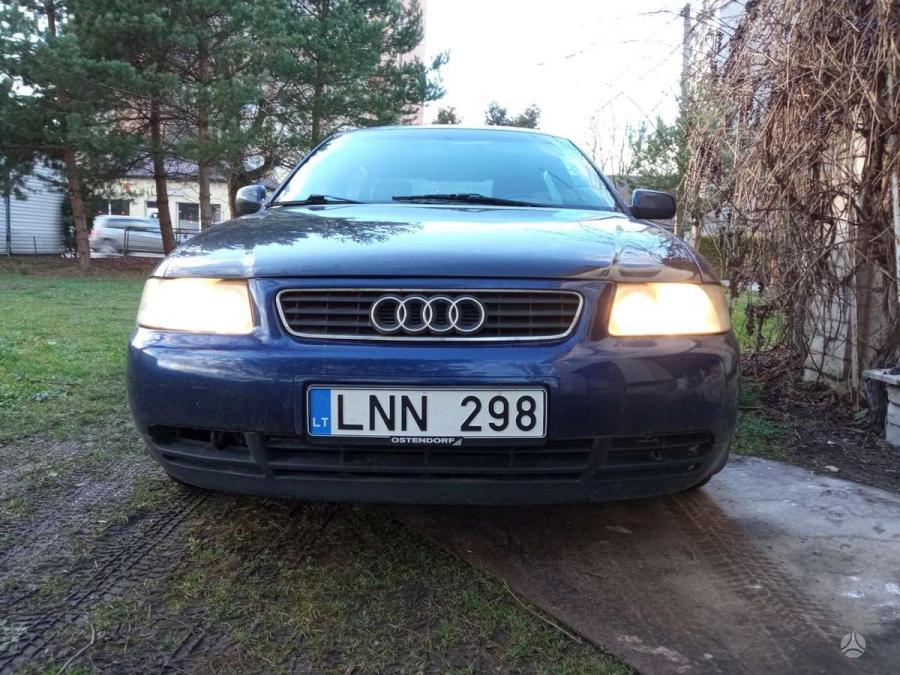 Zils Audi A3 1998 Panevēža, ar dzinēja tilpumu 1.60 L un nobraukumu 195 tūkst. km par 790 €, foto 1 vietnē AUTOMOTO.COM.LV