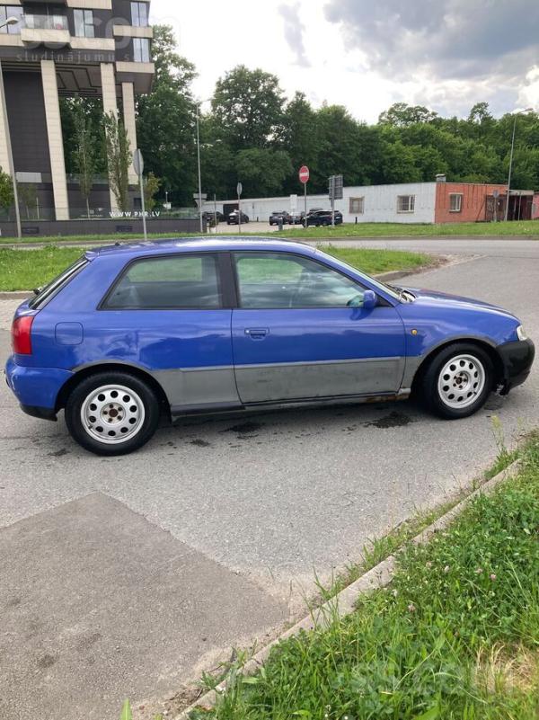 Blue Audi A3 1998 in Riga, with an engine capacity of 1.90 L and mileage of 355 thousand km for 900 €, photo 4 on AUTOMOTO.COM.LV