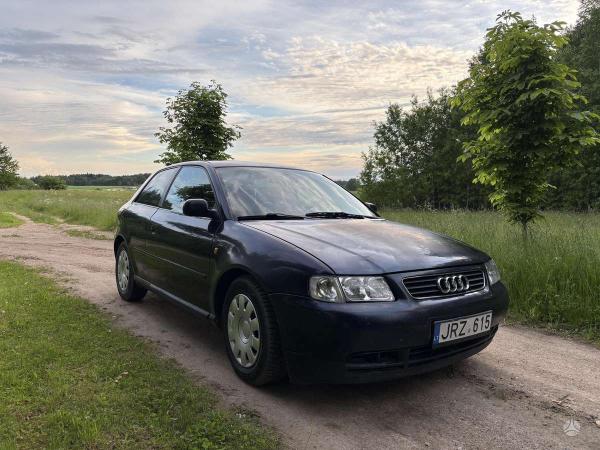 Zils Audi A3 1998 Viļņa, ar dzinēja tilpumu 1.90 L un nobraukumu 377 tūkst. km par 900 €, foto 1 vietnē AUTOMOTO.COM.LV