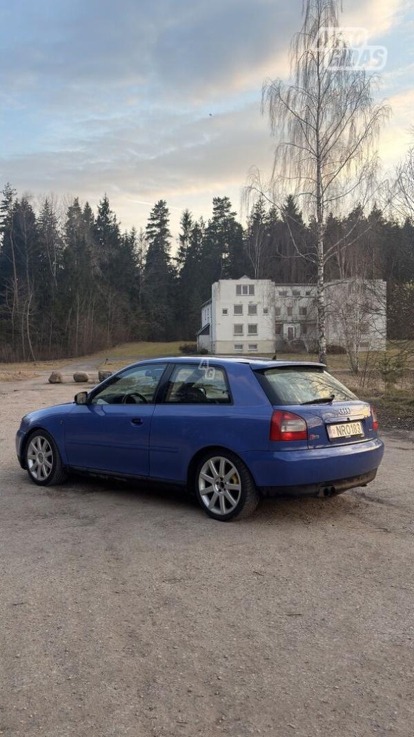 Zils Audi A3 1999 Viļņa, ar dzinēja tilpumu 1.80 L un nobraukumu 284 tūkst. km par 2500 €, foto 4 vietnē AUTOMOTO.COM.LV