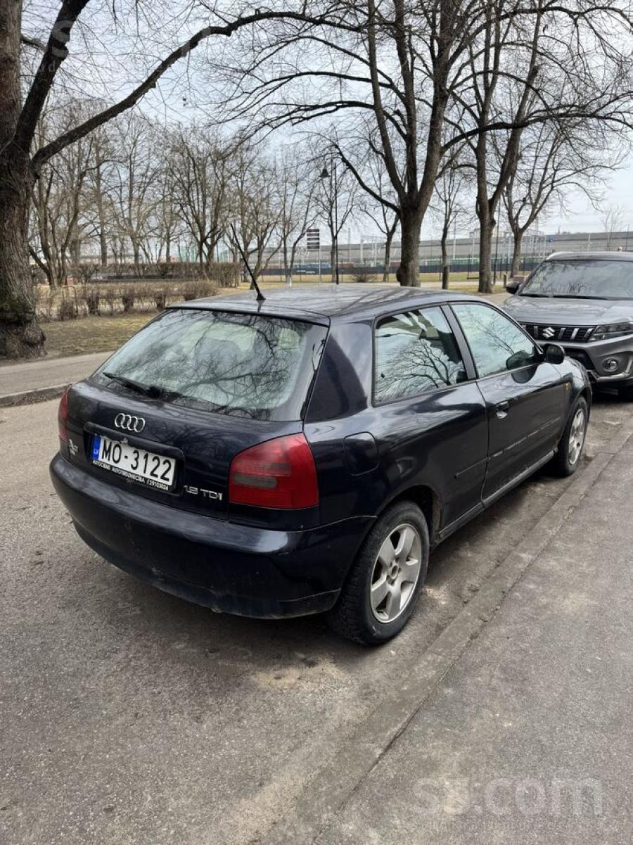 Zils Audi A3 1999 Rīga, ar dzinēja tilpumu 1.90 L un nobraukumu 363 tūkst. km par 800 €, foto 4 vietnē AUTOMOTO.COM.LV