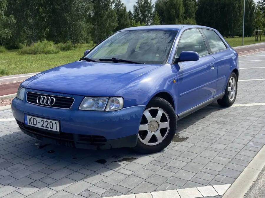 Zils Audi A3 1999 Jelgava, ar dzinēja tilpumu 1.90 L un nobraukumu 314 tūkst. km par 900 €, foto 3 vietnē AUTOMOTO.COM.LV