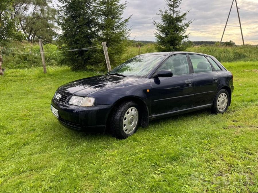 Blue Audi A3 1999 in Madona, with an engine capacity of 1.80 L and mileage of 286 thousand km for 900 €, photo 3 on AUTOMOTO.COM.LV
