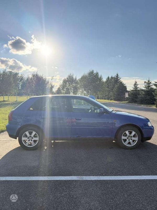 Zils Audi A3 1999 Kauņa, ar dzinēja tilpumu 1.80 L un nobraukumu 252 tūkst. km par 499 €, foto 6 vietnē AUTOMOTO.COM.LV