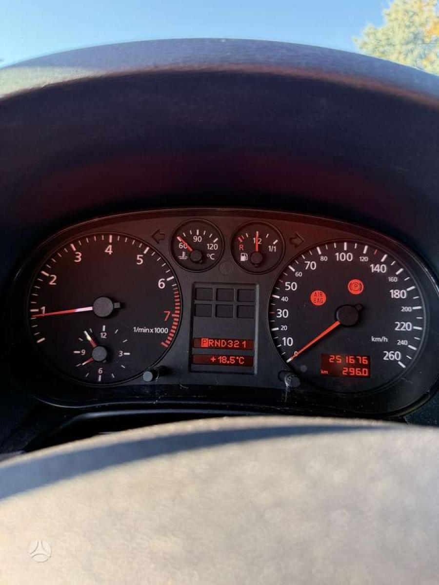 Zils Audi A3 1999 Kauņa, ar dzinēja tilpumu 1.80 L un nobraukumu 252 tūkst. km par 499 €, foto 11 vietnē AUTOMOTO.COM.LV