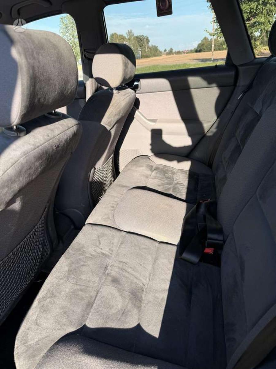 Zils Audi A3 1999 Kauņa, ar dzinēja tilpumu 1.80 L un nobraukumu 252 tūkst. km par 499 €, foto 13 vietnē AUTOMOTO.COM.LV