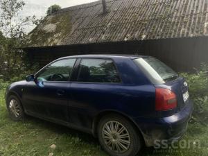 Zils Audi A3 1999 Daugavpils, ar dzinēja tilpumu 1.80 L un nobraukumu 221 tūkst. km par 1050 €, foto 3 vietnē AUTOMOTO.COM.LV