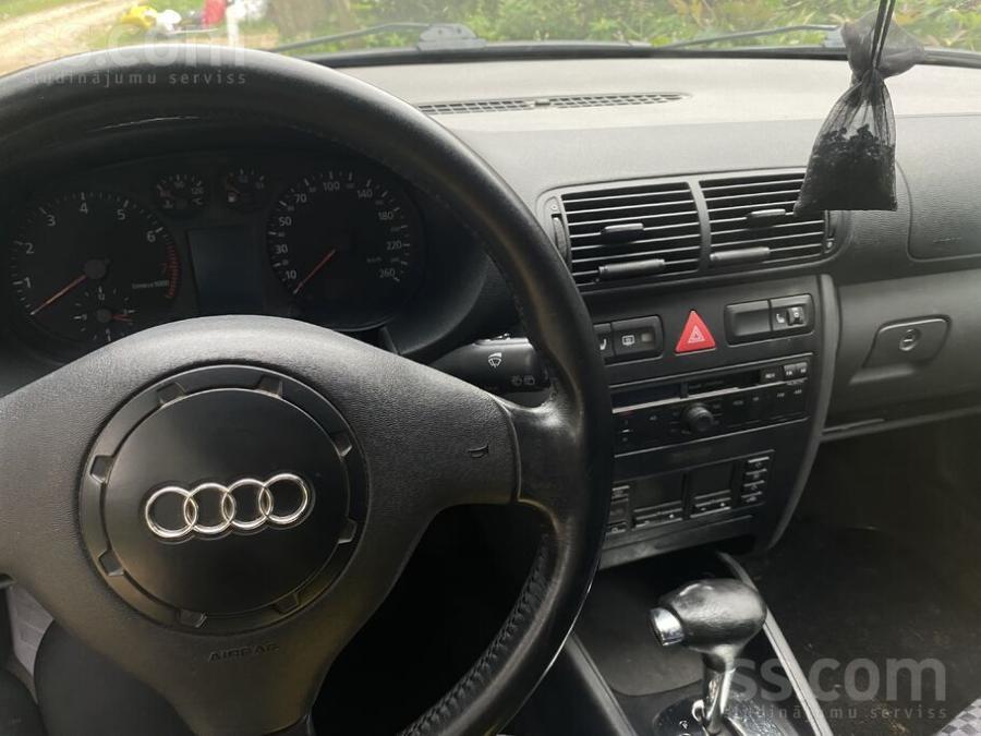 Zils Audi A3 1999 Daugavpils, ar dzinēja tilpumu 1.80 L un nobraukumu 221 tūkst. km par 1050 €, foto 8 vietnē AUTOMOTO.COM.LV