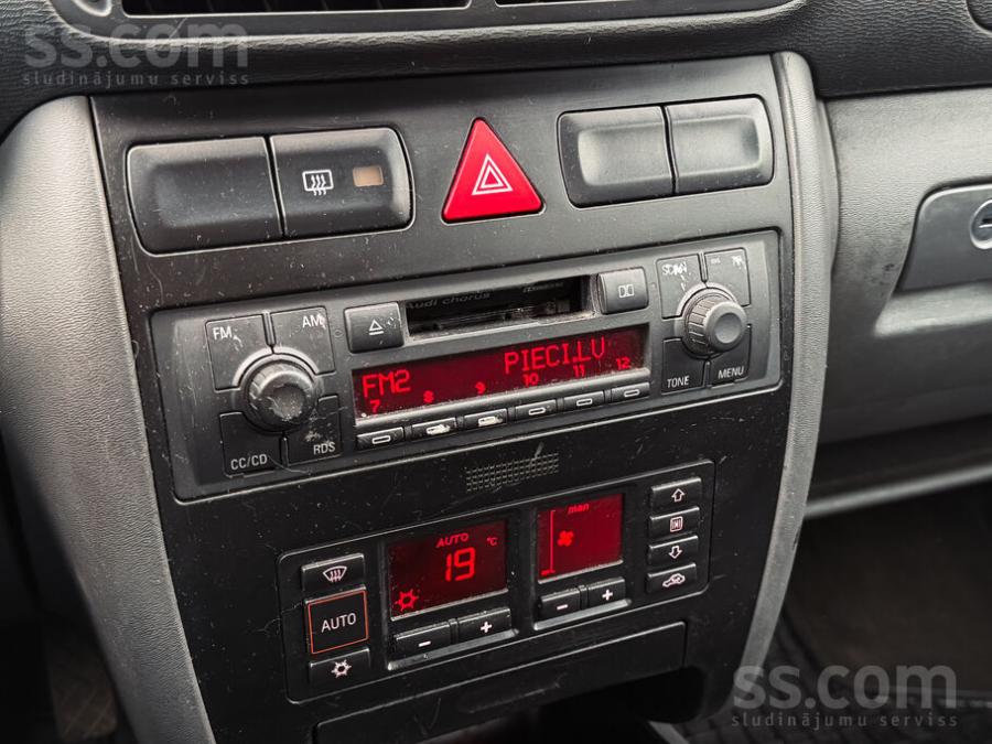 Blue Audi A3 1999 in Riga, with an engine capacity of 1.60 L and mileage of 212 thousand km for 890 €, photo 13 on AUTOMOTO.COM.LV