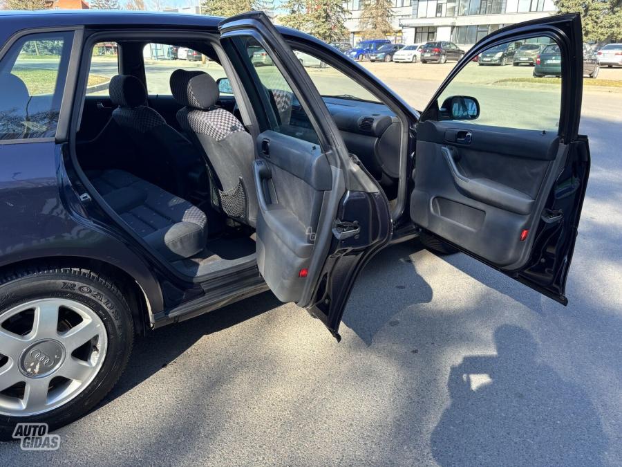 Blue Audi A3 2000 in Vilnius, with an engine capacity of 1.90 L and mileage of 300 thousand km for 640 €, photo 13 on AUTOMOTO.COM.LV
