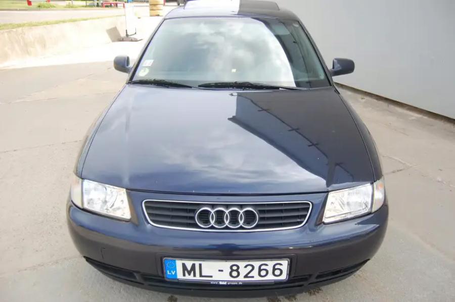 Zils Audi A3 2000 Jēkabpils, ar dzinēja tilpumu 1.90 L un nobraukumu 326 tūkst. km par 1800 €, foto 5 vietnē AUTOMOTO.COM.LV