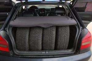 Zils Audi A3 2000 Jēkabpils, ar dzinēja tilpumu 1.90 L un nobraukumu 326 tūkst. km par 1800 €, foto 10 vietnē AUTOMOTO.COM.LV