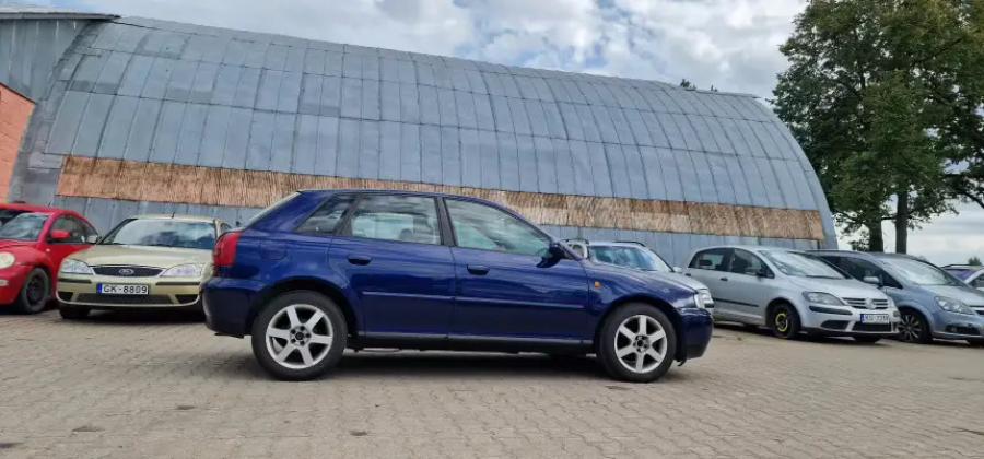 Blue Audi A3 2000 in Valmiera, with an engine capacity of 1.60 L and mileage of 294 thousand km for 1250 €, photo 3 on AUTOMOTO.COM.LV