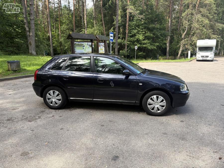 Zils Audi A3 2000 Anykščiai, ar dzinēja tilpumu 1.90 L un nobraukumu 295 tūkst. km par 850 €, foto 6 vietnē AUTOMOTO.COM.LV