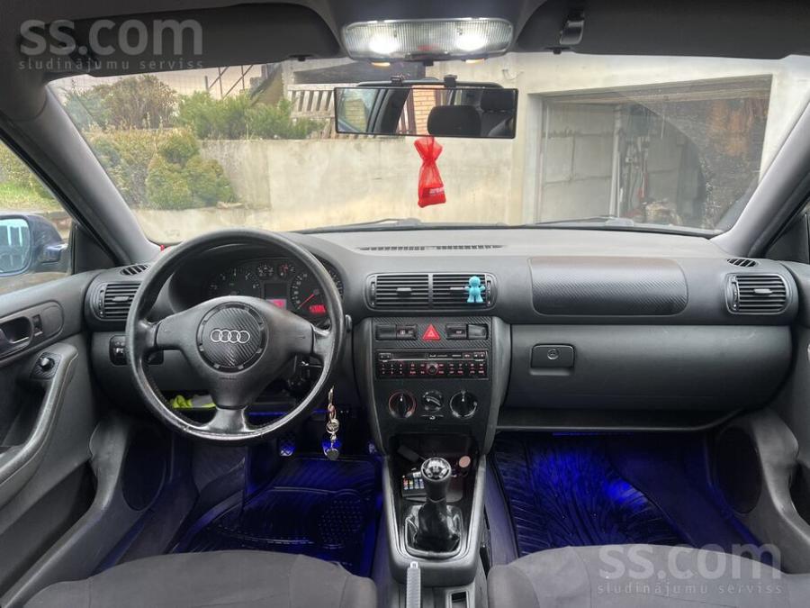 Blue Audi A3 2000 in Riga, with an engine capacity of 1.80 L and mileage of 213 thousand km for 1650 €, photo 20 on AUTOMOTO.COM.LV