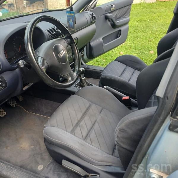 Zils Audi A3 2000 Jēkabpils, ar dzinēja tilpumu 1.90 L un nobraukumu 378 tūkst. km par 1100 €, foto 3 vietnē AUTOMOTO.COM.LV