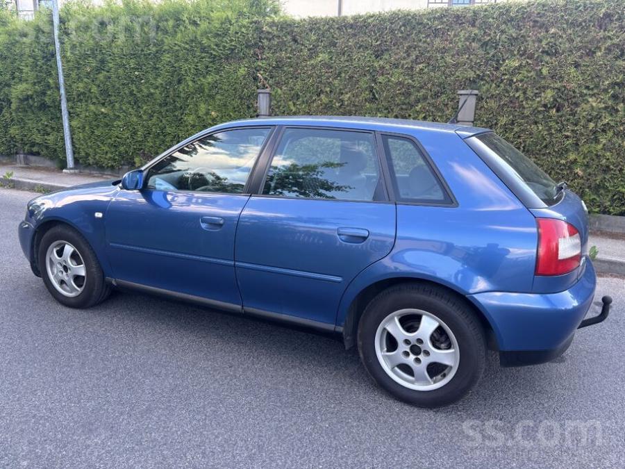 Zils Audi A3 2001 Rīga, ar dzinēja tilpumu 1.90 L un nobraukumu 412 tūkst. km par 2690 €, foto 9 vietnē AUTOMOTO.COM.LV