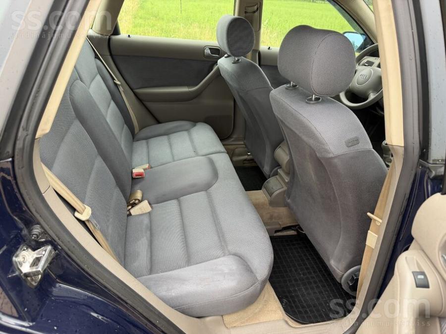 Zils Audi A3 2001 Saldus, ar dzinēja tilpumu 1.60 L un nobraukumu 0 tūkst. km par 1750 €, foto 12 vietnē AUTOMOTO.COM.LV