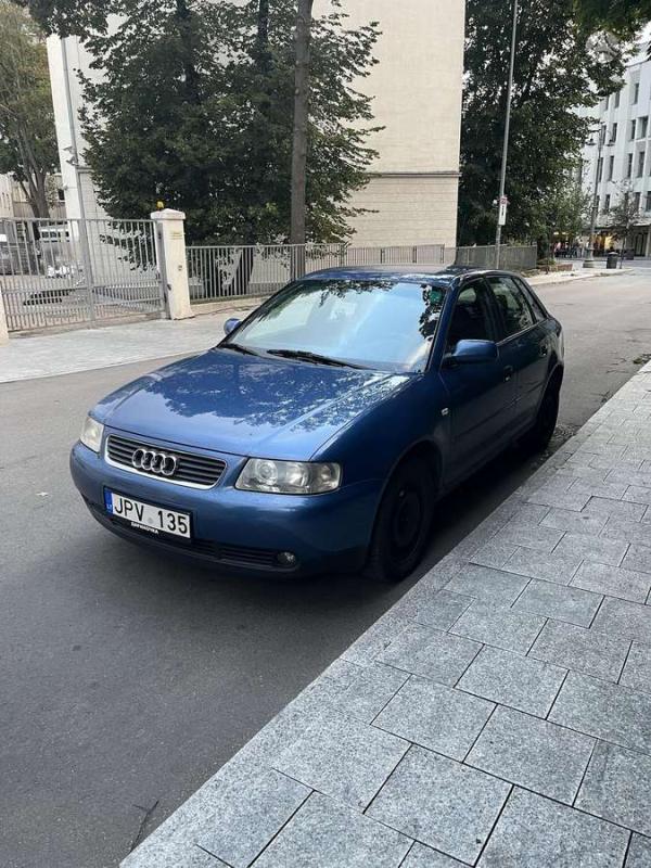 Zils Audi A3 2001 Viļņa, ar dzinēja tilpumu 1.90 L un nobraukumu 354 tūkst. km par 899 €, foto 1 vietnē AUTOMOTO.COM.LV