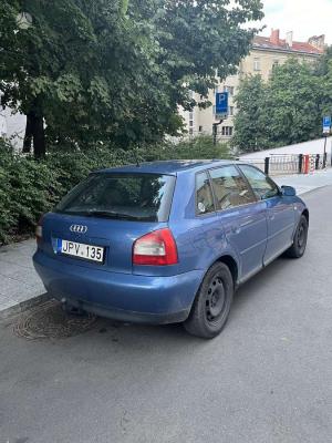 Синий Ауди А3 2001 в Вильнюс, объемом двигателя 1.90 л и пробегом 354 тыс. км за 899 €, фото 3 на AUTOMOTO.COM.LV