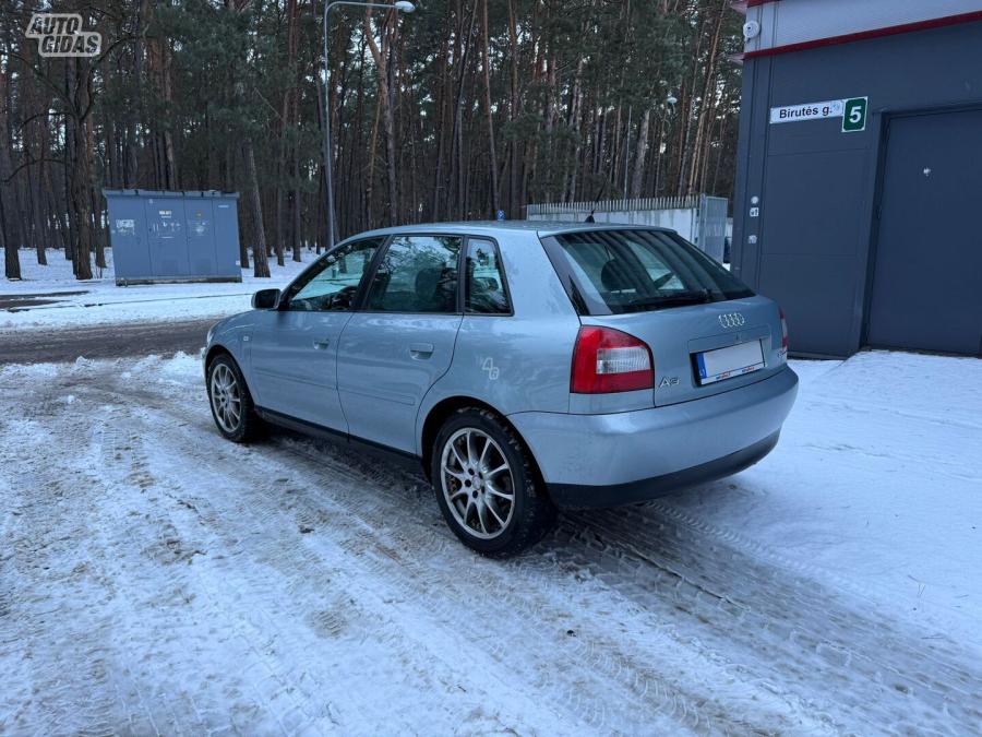 Blue Audi A3 2002 in Alytus, with an engine capacity of 1.80 L and mileage of 183 thousand km for 2150 €, photo 4 on AUTOMOTO.COM.LV