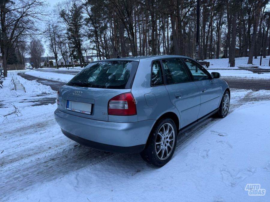 Blue Audi A3 2002 in Alytus, with an engine capacity of 1.80 L and mileage of 183 thousand km for 2150 €, photo 6 on AUTOMOTO.COM.LV
