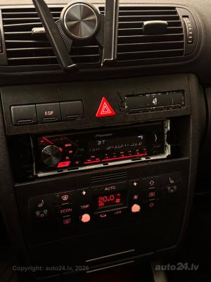 Zils Audi A3 2002 Tallina, ar dzinēja tilpumu 1.80 L un nobraukumu 331 tūkst. km par 2999 €, foto 10 vietnē AUTOMOTO.COM.LV
