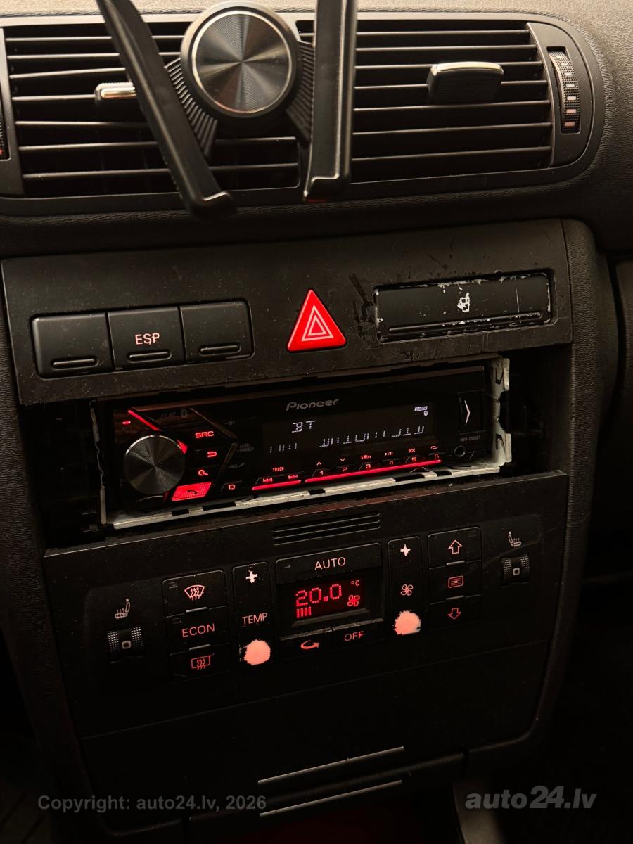 Zils Audi A3 2002 Tallina, ar dzinēja tilpumu 1.80 L un nobraukumu 331 tūkst. km par 2999 €, foto 10 vietnē AUTOMOTO.COM.LV