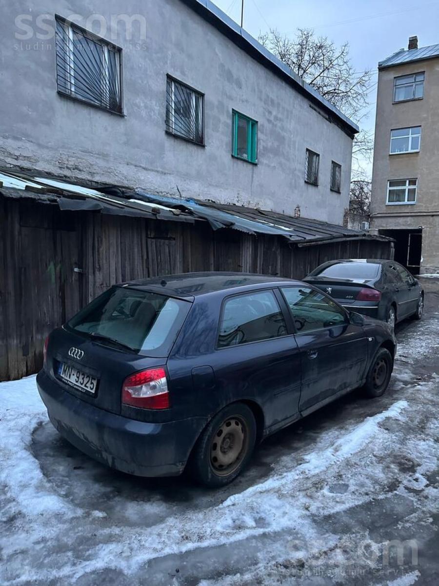 Blue Audi A3 2002 in Riga, with an engine capacity of 1.90 L and mileage of 440 thousand km for 550 €, photo 5 on AUTOMOTO.COM.LV