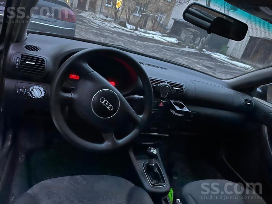 Blue Audi A3 2002 in Riga, with an engine capacity of 1.90 L and mileage of 440 thousand km for 550 €, photo 8 on AUTOMOTO.COM.LV