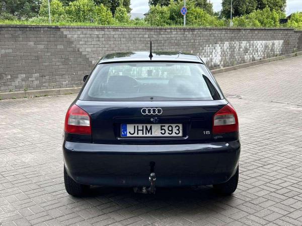 Zils Audi A3 2002 Viļņa, ar dzinēja tilpumu 1.60 L un nobraukumu 300 tūkst. km par 990 €, foto 5 vietnē AUTOMOTO.COM.LV