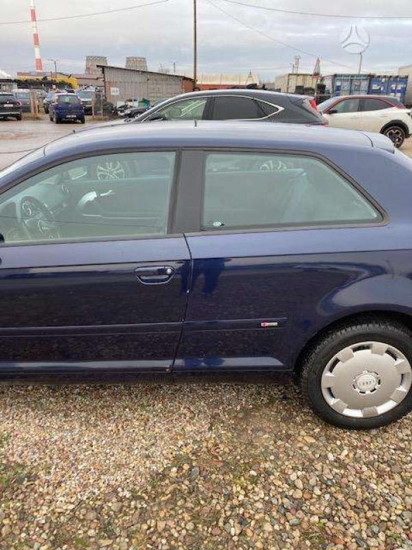 Zils Audi A3 2003 Viļņa, ar dzinēja tilpumu 1.60 L un nobraukumu 231 tūkst. km par 1500 €, foto 1 vietnē AUTOMOTO.COM.LV