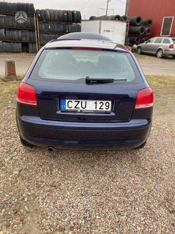 Zils Audi A3 2003 Viļņa, ar dzinēja tilpumu 1.60 L un nobraukumu 231 tūkst. km par 1500 €, foto 2 vietnē AUTOMOTO.COM.LV