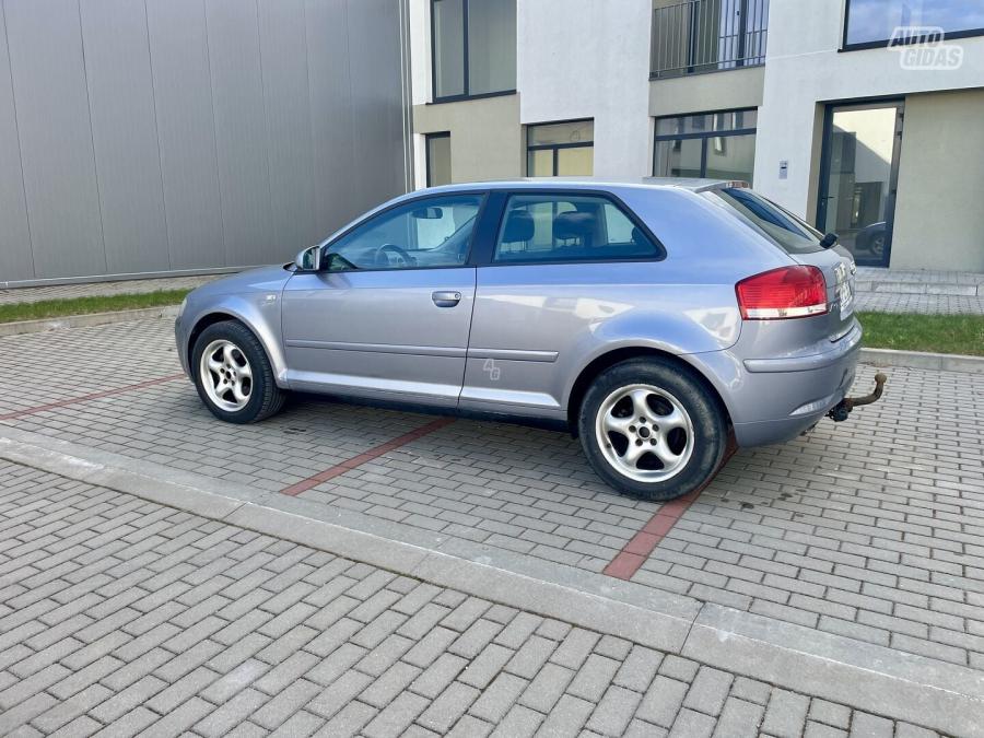 Blue Audi A3 2003 in Vilnius, with an engine capacity of 2.00 L and mileage of 397 thousand km for 2000 €, photo 6 on AUTOMOTO.COM.LV