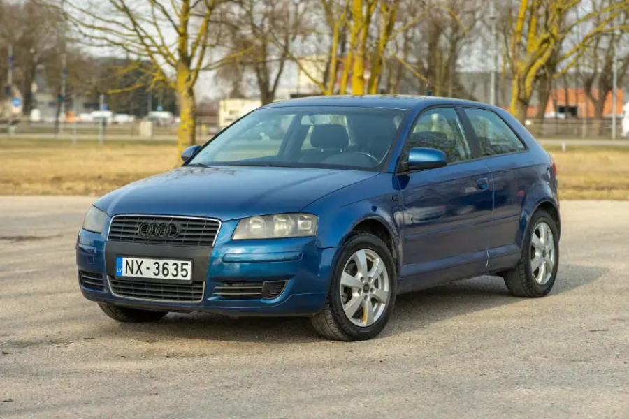 Zils Audi A3 2003 Liepāja, ar dzinēja tilpumu 2.00 L un nobraukumu 311 tūkst. km par 2200 €, foto 7 vietnē AUTOMOTO.COM.LV