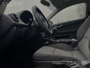 Zils Audi A3 2003 Rīga, ar dzinēja tilpumu 1.90 L un nobraukumu 394 tūkst. km par 1950 €, foto 6 vietnē AUTOMOTO.COM.LV