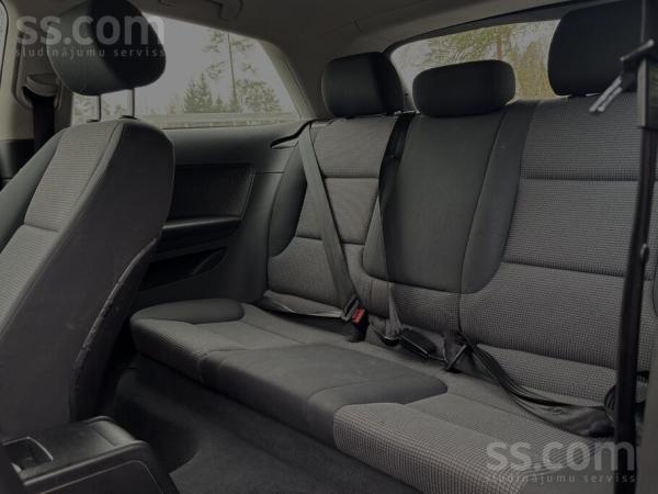Zils Audi A3 2003 Rīga, ar dzinēja tilpumu 1.90 L un nobraukumu 394 tūkst. km par 1950 €, foto 6 vietnē AUTOMOTO.COM.LV