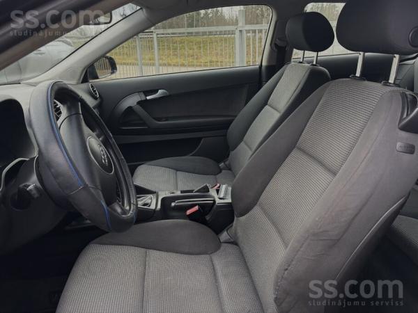 Zils Audi A3 2003 Rīga, ar dzinēja tilpumu 1.90 L un nobraukumu 394 tūkst. km par 1950 €, foto 10 vietnē AUTOMOTO.COM.LV