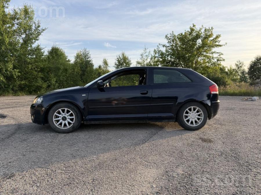 Blue Audi A3 2003 in Saldus, with an engine capacity of 2.00 L and mileage of 497 thousand km for 1500 €, photo 5 on AUTOMOTO.COM.LV
