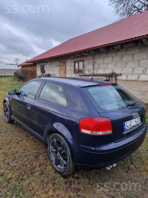 Blue Audi A3 2004 in Riga, with an engine capacity of 2.00 L and mileage of 256 thousand km for 2700 €, photo 4 on AUTOMOTO.COM.LV