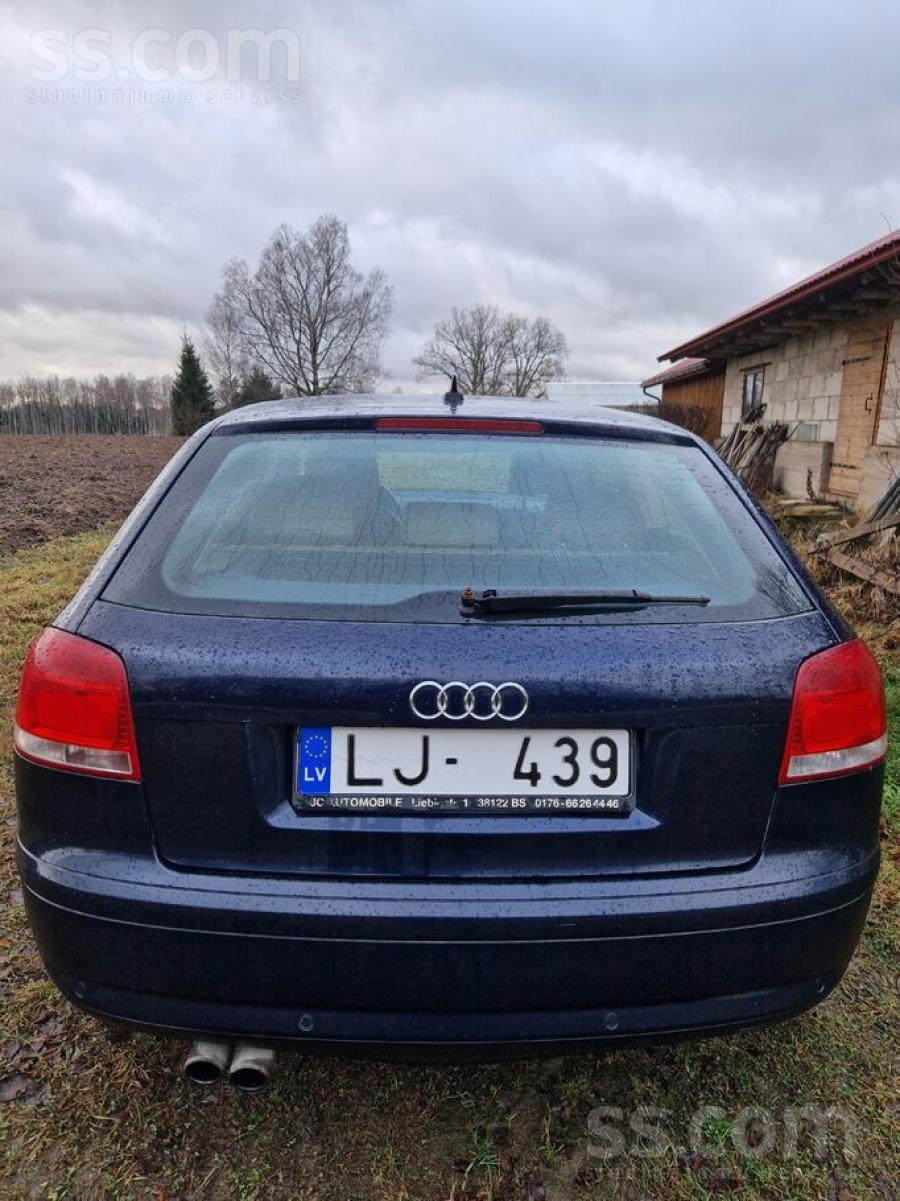 Blue Audi A3 2004 in Riga, with an engine capacity of 2.00 L and mileage of 256 thousand km for 2700 €, photo 5 on AUTOMOTO.COM.LV