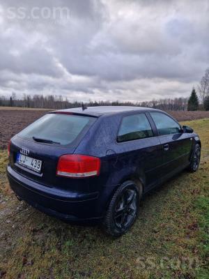 Blue Audi A3 2004 in Riga, with an engine capacity of 2.00 L and mileage of 256 thousand km for 2100 €, photo 3 on AUTOMOTO.COM.LV