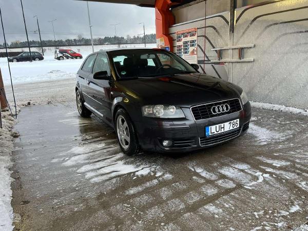 Zils Audi A3 2004 Viļņa, ar dzinēja tilpumu 1.97 L un nobraukumu 300 tūkst. km par 1450 €, foto 1 vietnē AUTOMOTO.COM.LV
