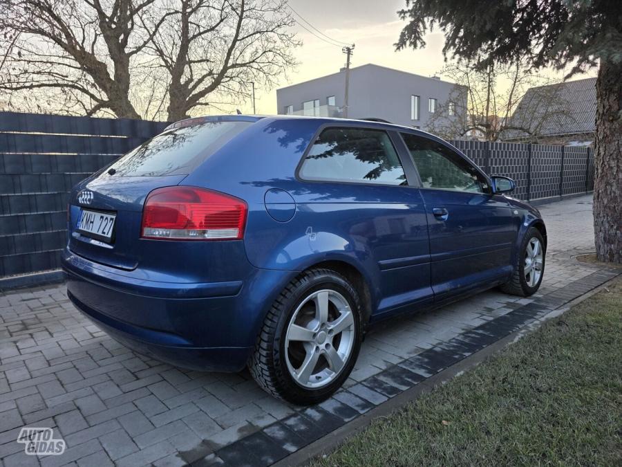Zils Audi A3 2004 Kauņa, ar dzinēja tilpumu 2.00 L un nobraukumu 355 tūkst. km par 1000 €, foto 4 vietnē AUTOMOTO.COM.LV