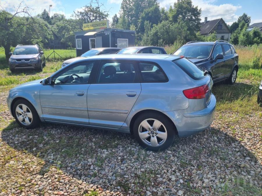 Zils Audi A3 2004 Ludza, ar dzinēja tilpumu 1.60 L un nobraukumu 0 tūkst. km par 3850 €, foto 6 vietnē AUTOMOTO.COM.LV